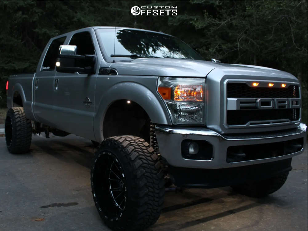 2015 Ford F-250 Super Duty with 24x14 -76 TIS 547BM and 37/13.5R24 ...