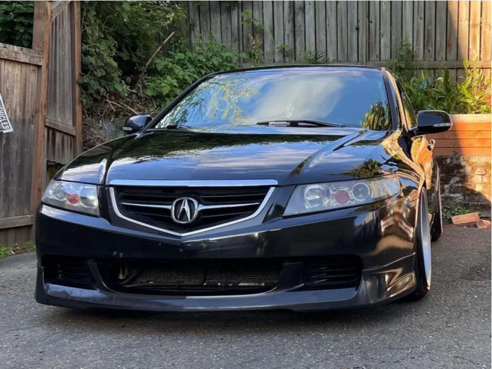 2005 Acura TSX with 18x9.5 30 Aodhan Ds02 and 225/40R18 Achilles Atr ...