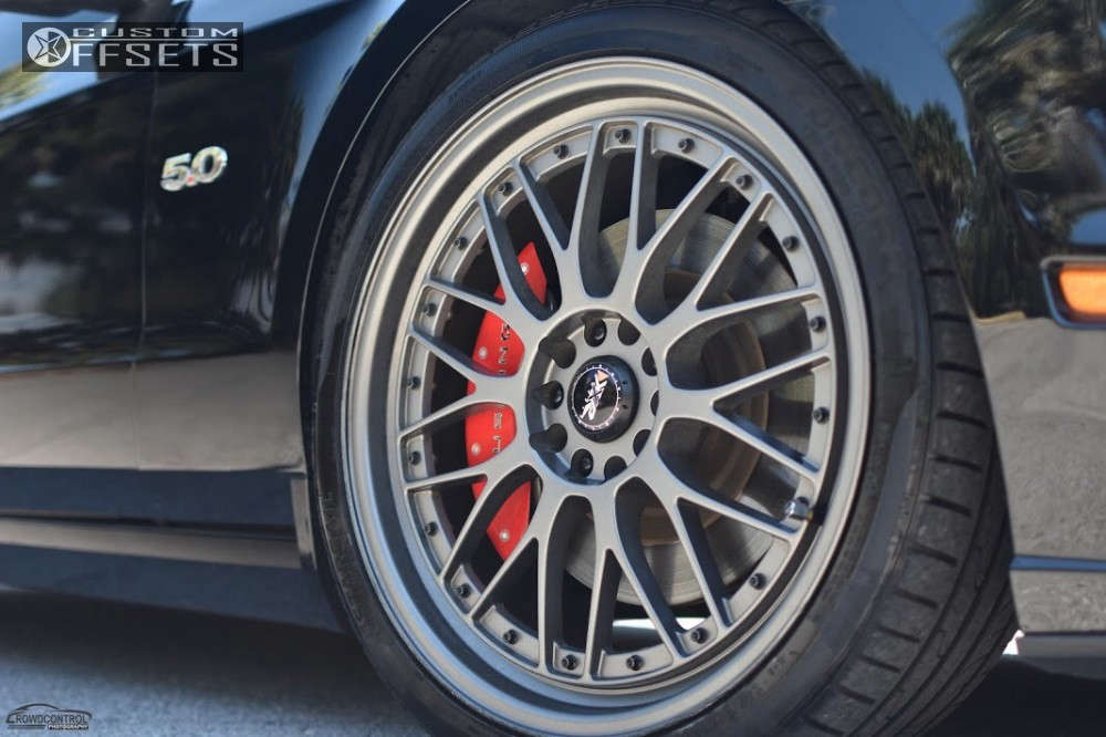 2014 Ford Mustang with 20x8.5 32 XXR 521 and 255/30R20 Toyo Tires ...