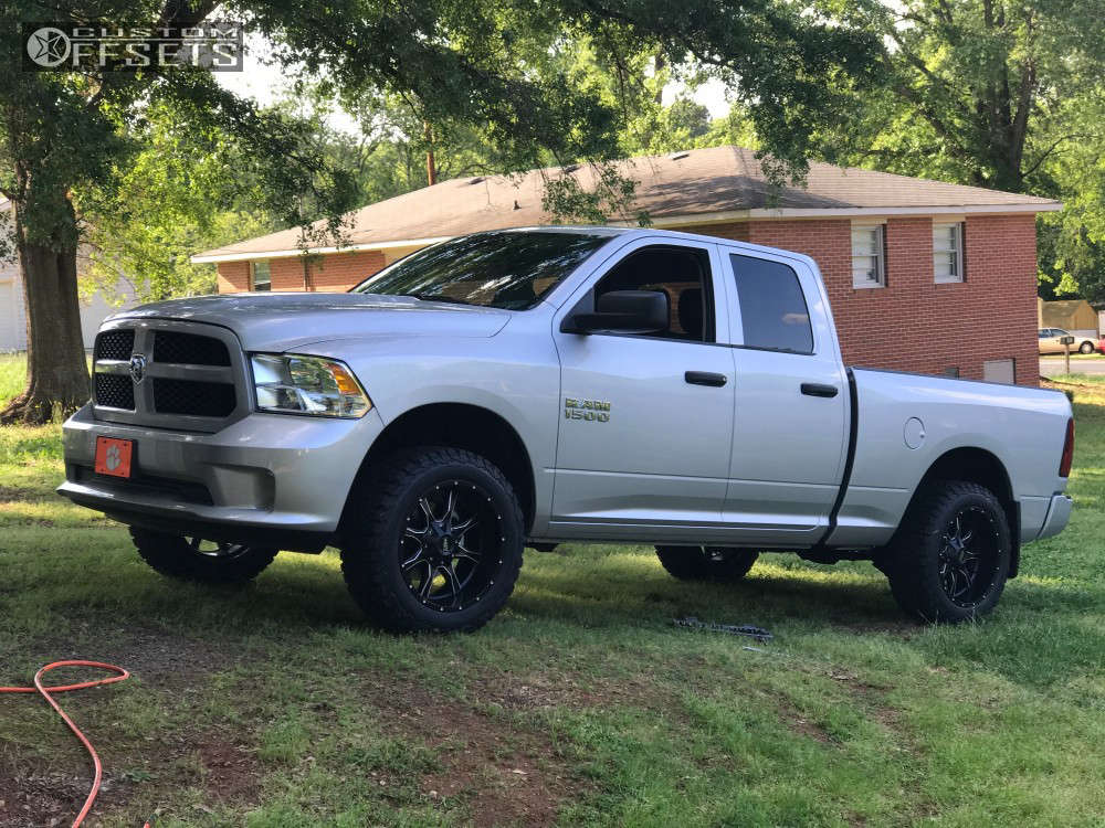 2017 Ram 1500 with 20x10 -24 Moto Metal Mo970 and 275/65R20 BFGoodrich ...