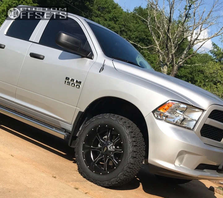 2017 Ram 1500 with 20x10 -24 Moto Metal Mo970 and 275/65R20 BFGoodrich All Terrain TA KO2 and ...