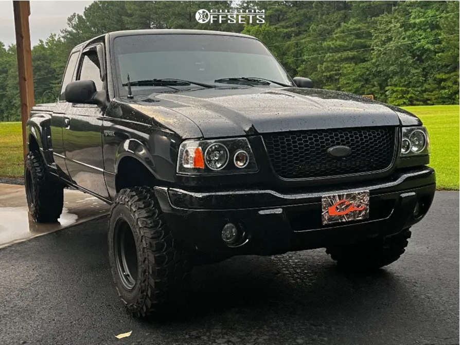 2002 Ford Ranger with 15x10 -44 Pro Comp Series 51 and 31/10.5R15 ...