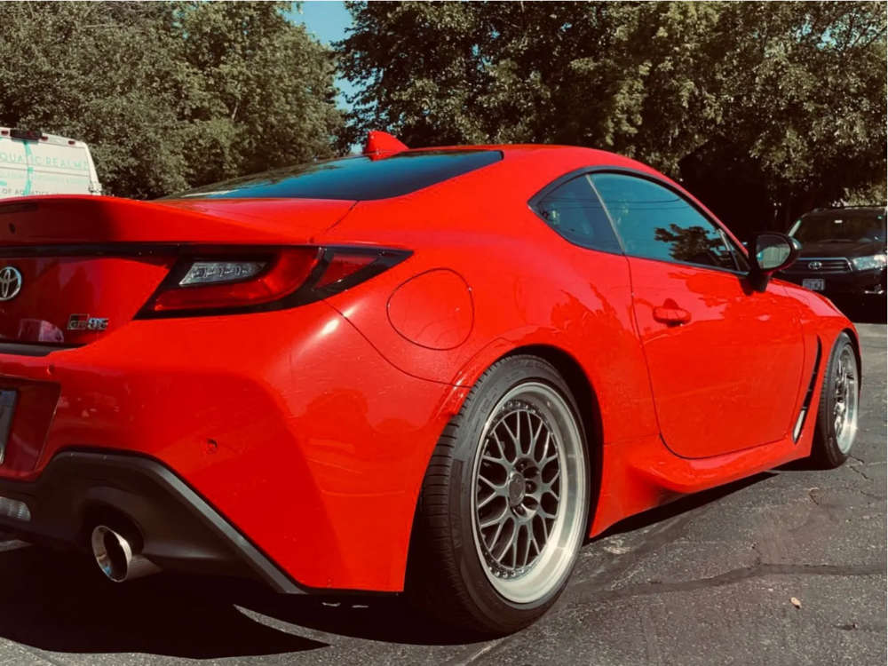 2022 Toyota GR86 with 17x8 35 Aodhan Ah02 and 215/40R17 Michelin ...