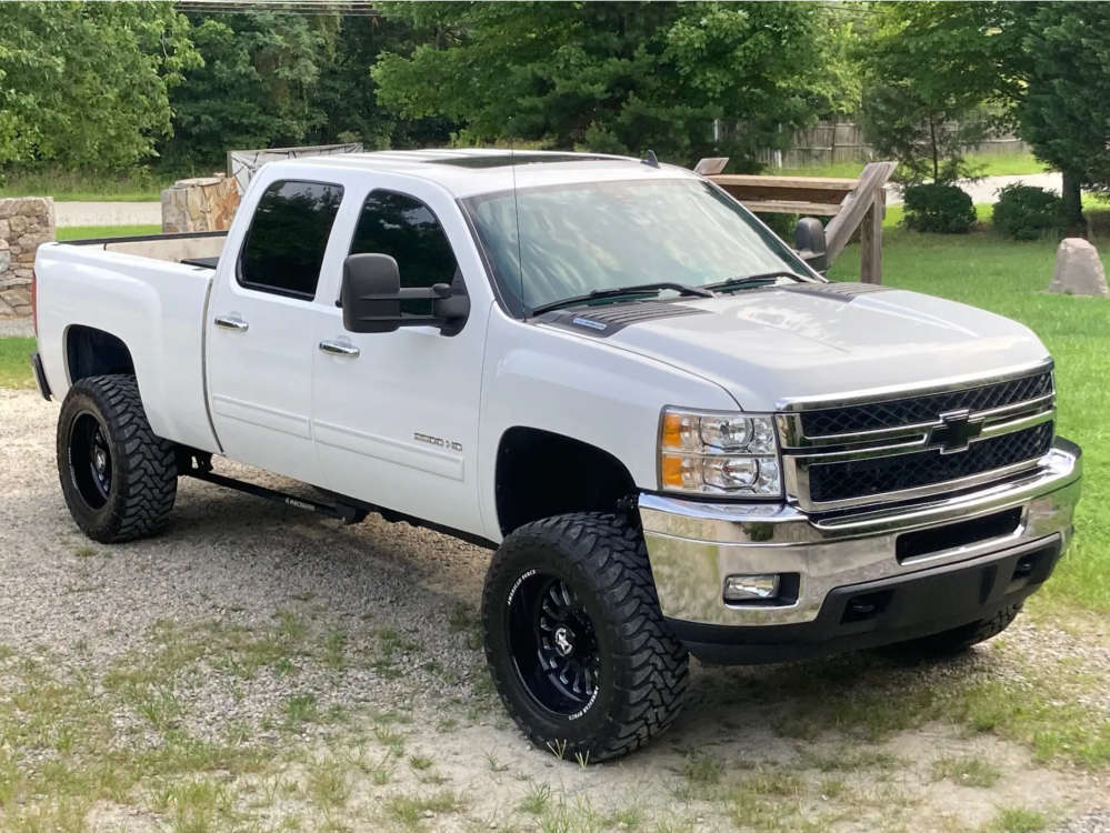 2013 Chevrolet Silverado 2500 HD with 20x10 -25 American Force Octane ...