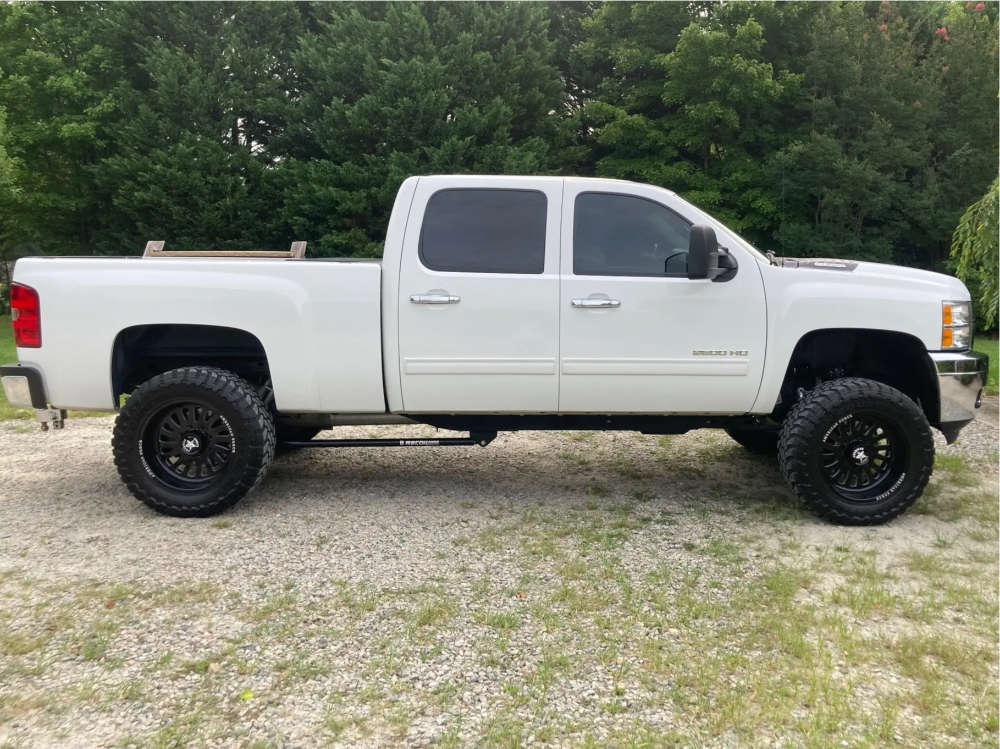 2013 Chevrolet Silverado 2500 HD with 20x10 -25 American Force Octane ...