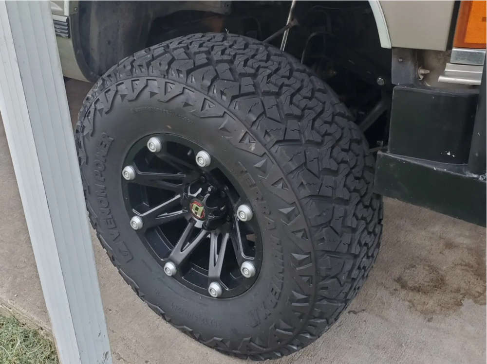 1998 Chevrolet K1500 with 17x9 -12 Ballistic Jester and 35/12.5R17 ...