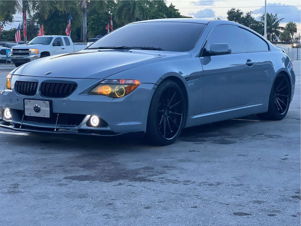 2010 BMW 650i with 20x9 35 Ferrada FR4 and 255/35R20 Firestone Firehawk ...