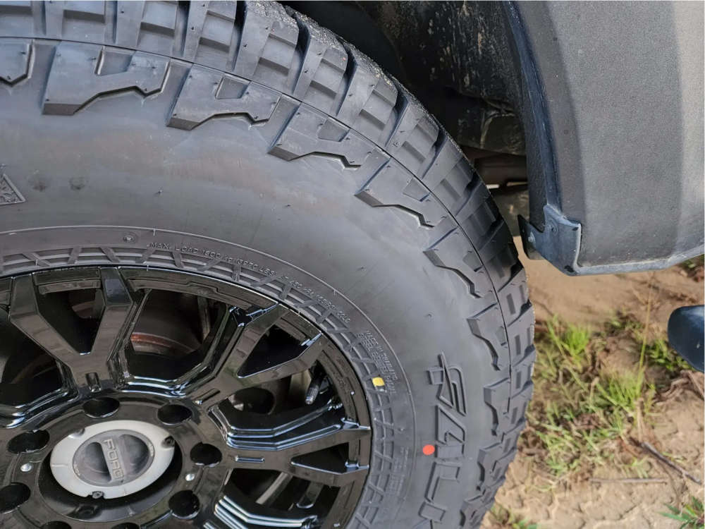 2020 Ford F-250 Super Duty with 18x9 1 Ultra Scorpion and 37/12.5R18 ...