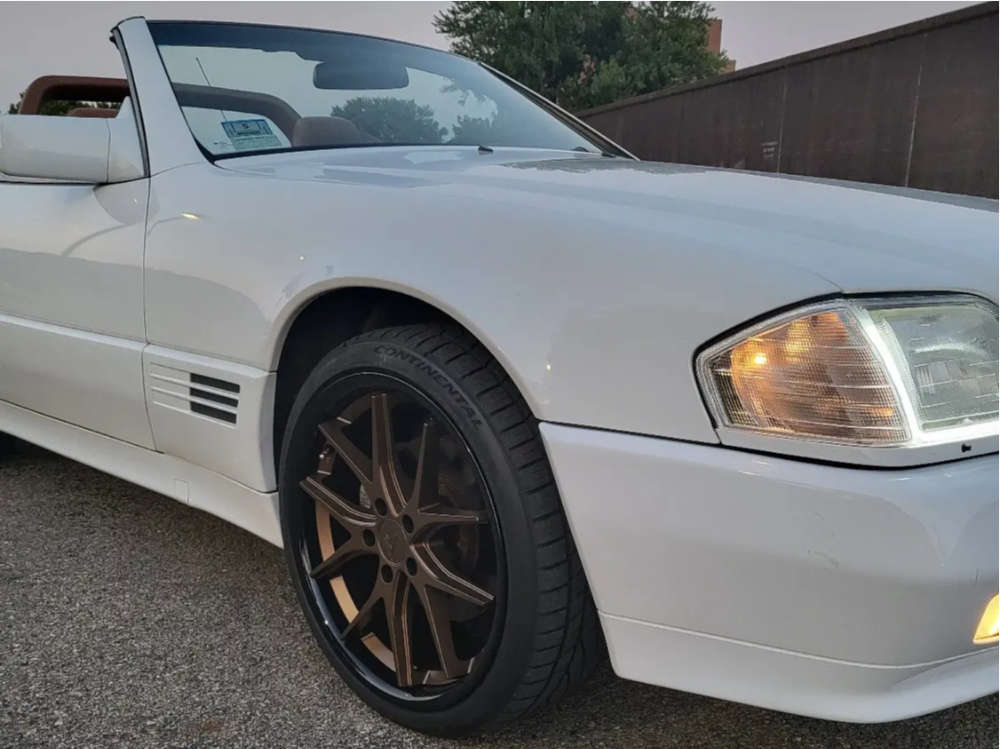 1992 Mercedes-Benz 500SL with 19x8.5 25 Ferrada FR2 and 235/35R19 ...