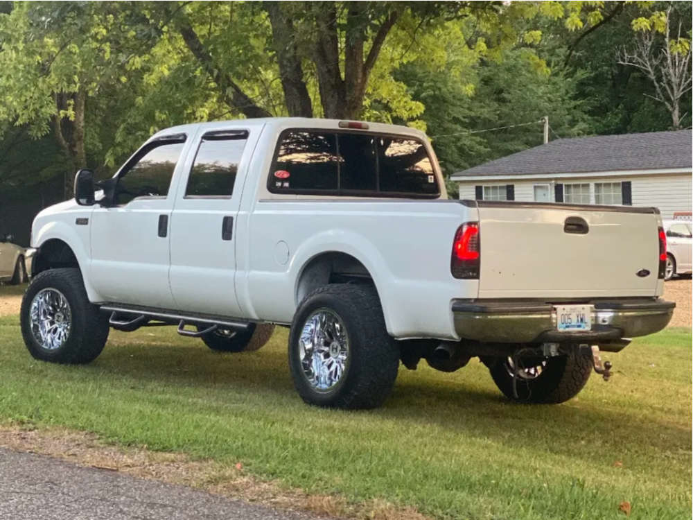 2000 Ford F-250 Super Duty with 20x12 -44 Hostile Fury and 35/12.5R20 ...