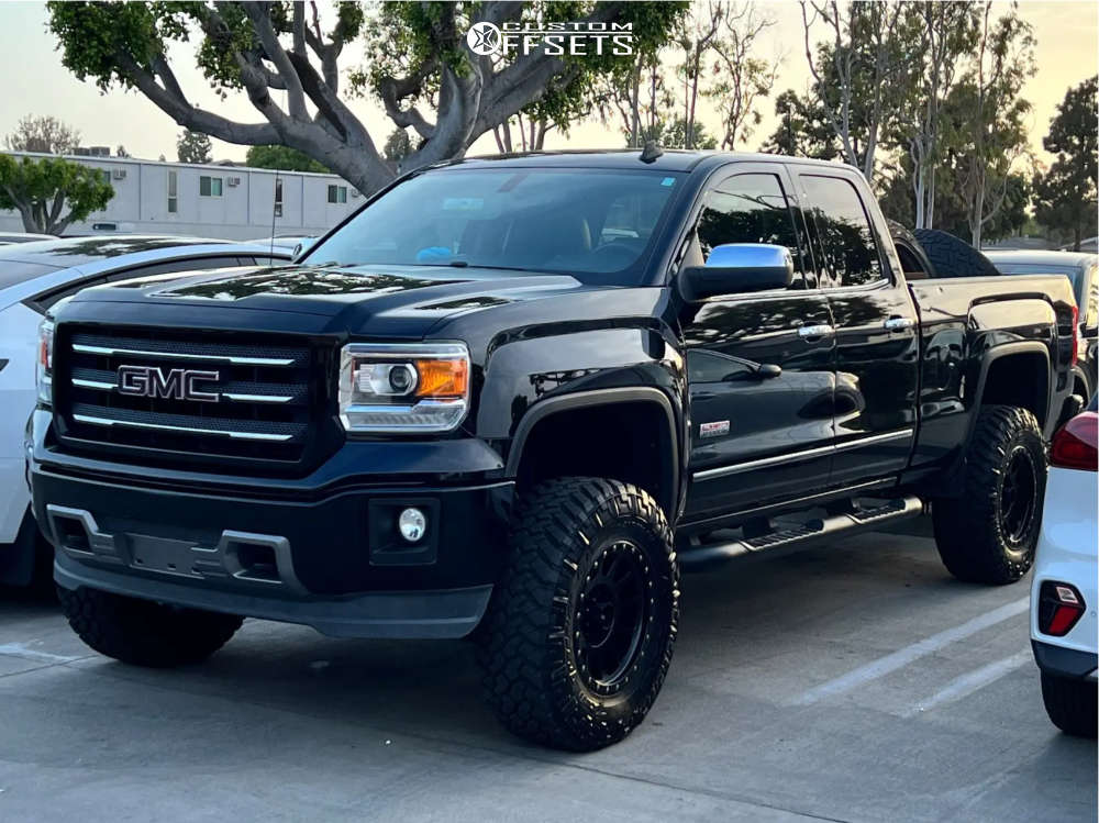 2014 GMC Sierra 1500 with 18x9 -12 Method Mr305 and 33/12.5R18 Nitto ...
