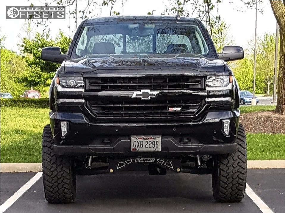 2016 Chevrolet Silverado 1500 with 20x10 -24 XD Xd825 and 35/12.5R20 ...