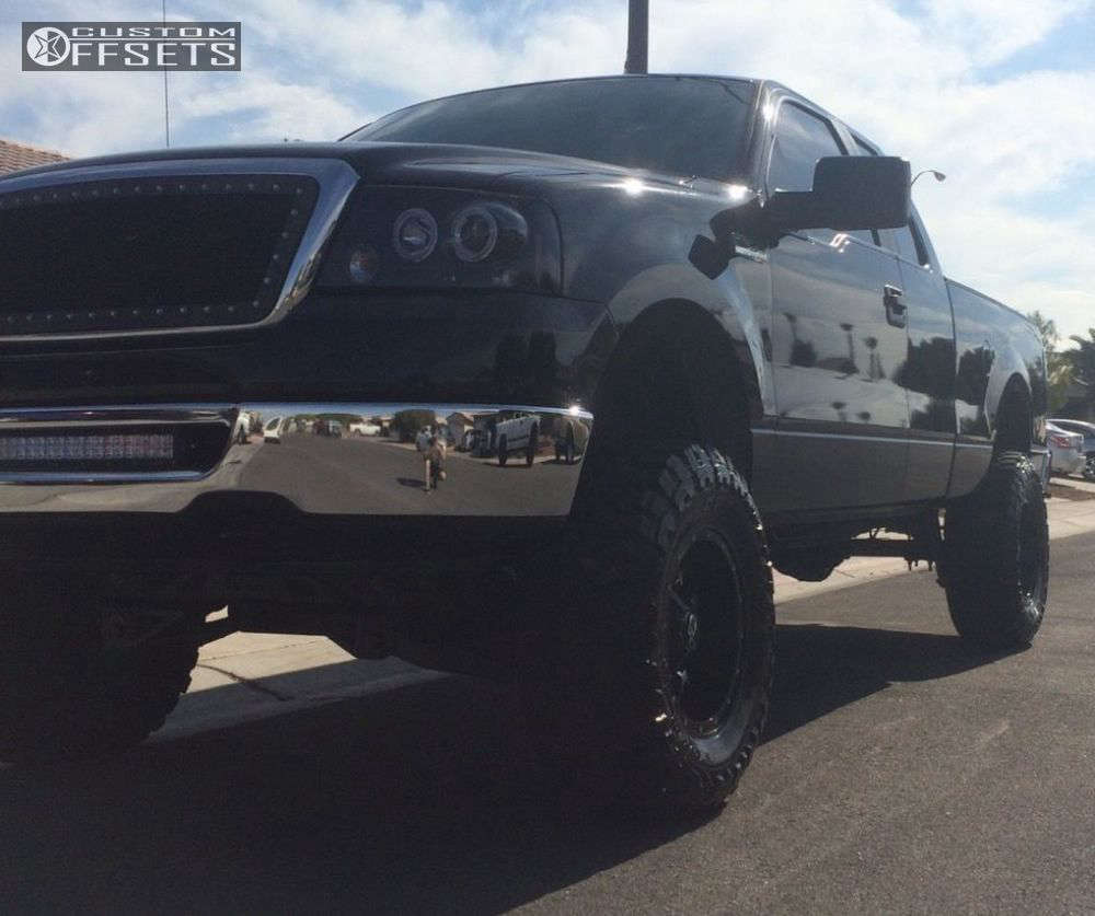 2007 Ford F-150 with 17x9 -12 Dropstars 645b and 35/12.5R17 Toyo Tires ...