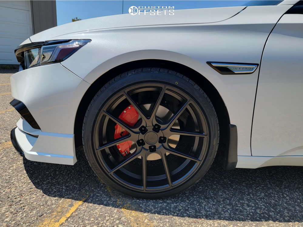 2018 Honda Accord with 20x9 32 Aodhan Aff3 and 245/35R20 Toyo Tires ...