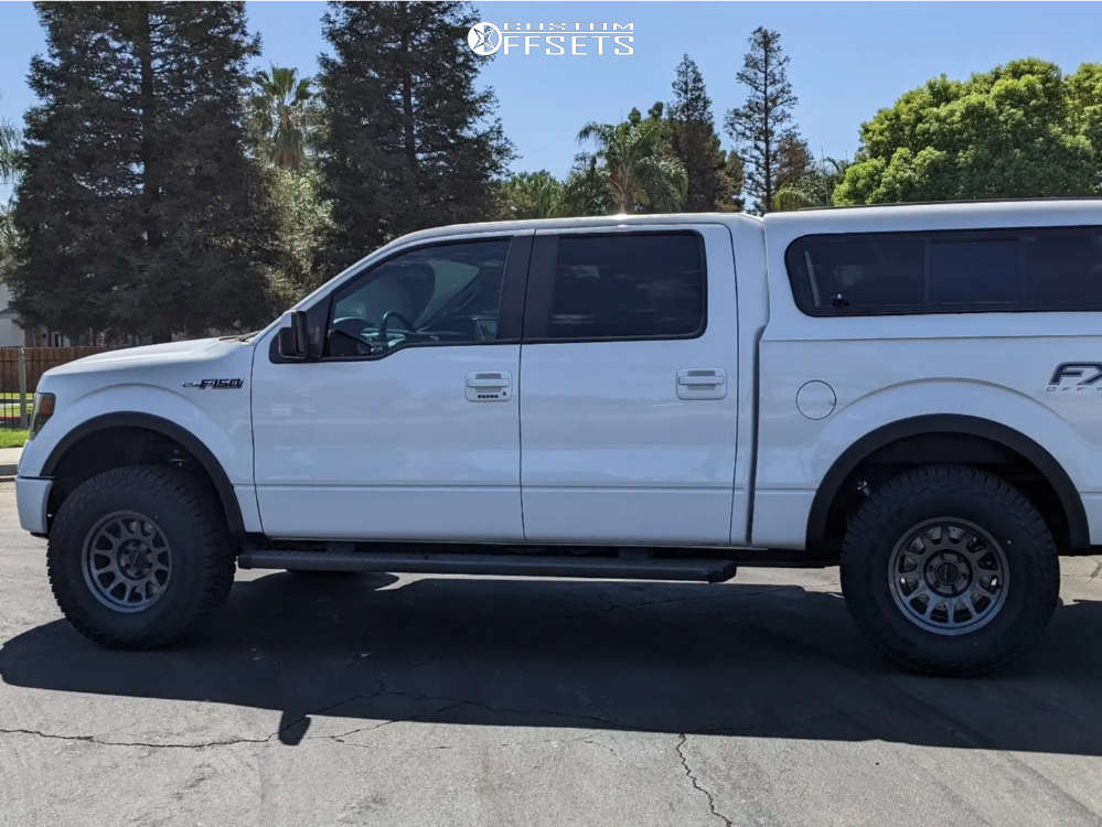 2014 Ford F-150 with 17x8.5 0 Method MR703 and 285/70R17 Falken ...