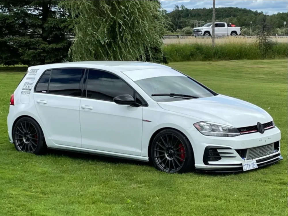 2018 Volkswagen GTI with 18x8 45 Konig Rennform and 225/40R18 Firestone ...