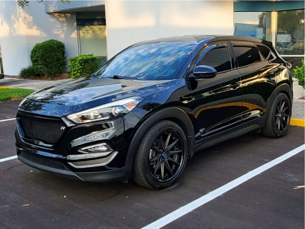 2017 Hyundai Tucson with 20x9 35 Rohana Rc10 and 245/45R20 Vercelli ...