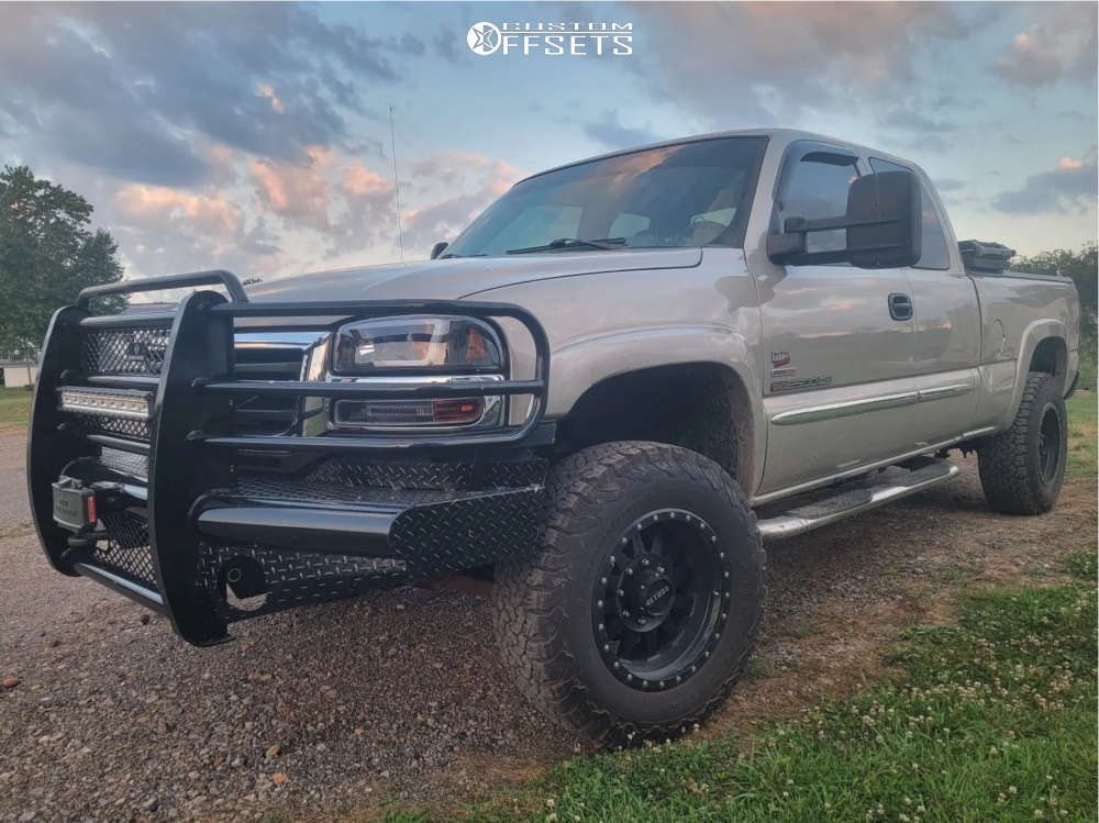 2005 GMC Sierra 2500 HD with 18x9 -12 Method Double Standard and 265 ...