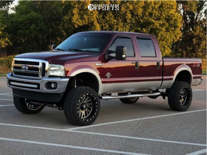 2007 Ford F-250 Super Duty with 22x12 -44 TIS 547BM and 35/12.5R22 ...