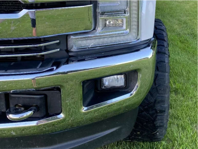 2018 Ford F-250 Super Duty with 20x10 -18 Method Mr305 and 35/12.5R20 ...