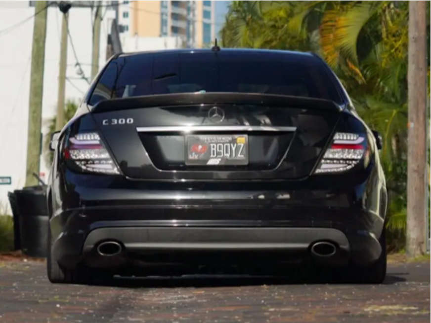 2011 Mercedes-Benz C300 with 18x8.5 42 Konig Hypergram and 215/35R18 ...