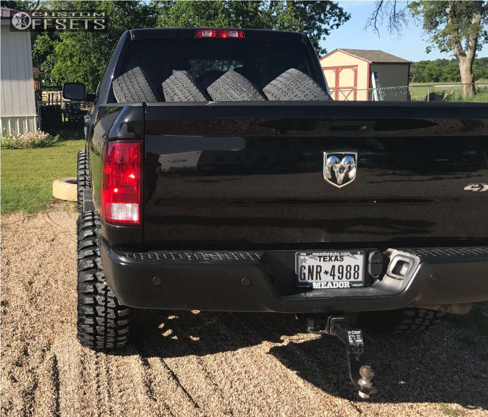 2016 Ram 2500 with 20x10 -19 Ballistic Tank and 33/12.5R20 Federal ...