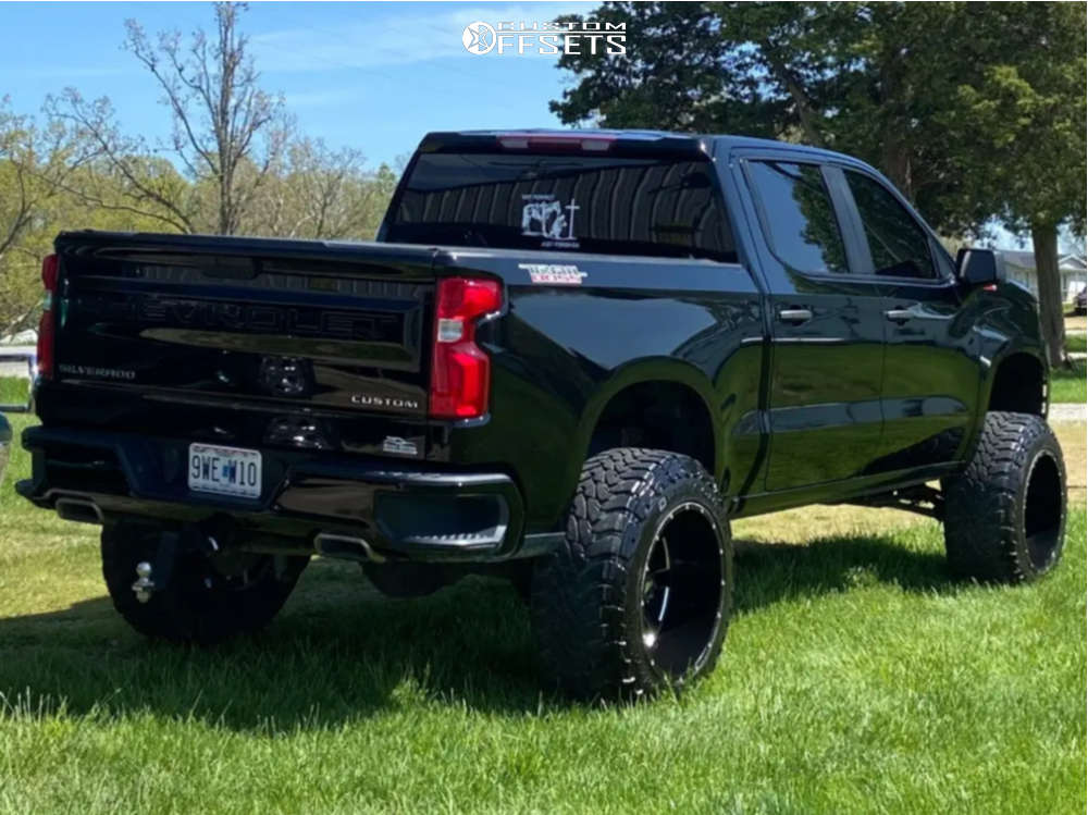 2020 Chevrolet Silverado 1500 with 22x14 -76 Moto Metal Mo962 and 37/13 ...