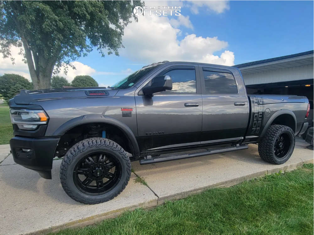 2020 Ram 2500 with 22x10 -12 Mickey Thompson Sidebiter Ii and 325/50R22 ...