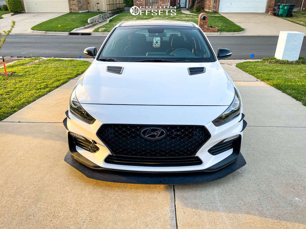 2020 Hyundai Elantra GT with 18x8.5 45 Konig Ampliform and 245/45R18 ...