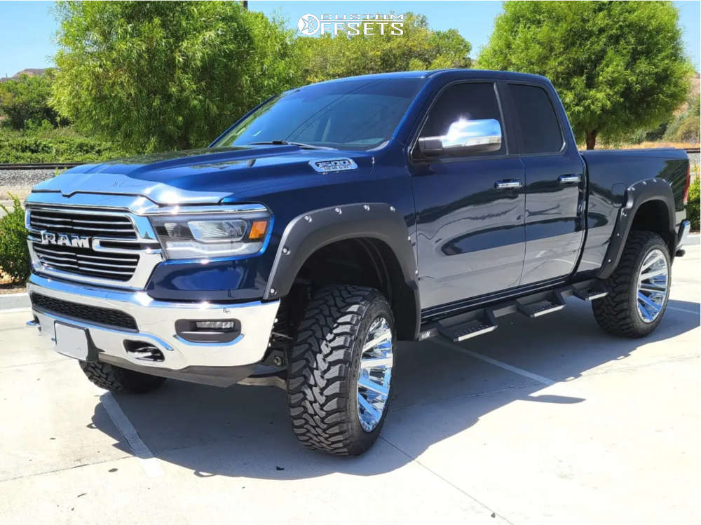 2020 Ram 1500 with 22x12 -44 Fuel Contra and 35/12.5R22 Toyo Tires Open ...