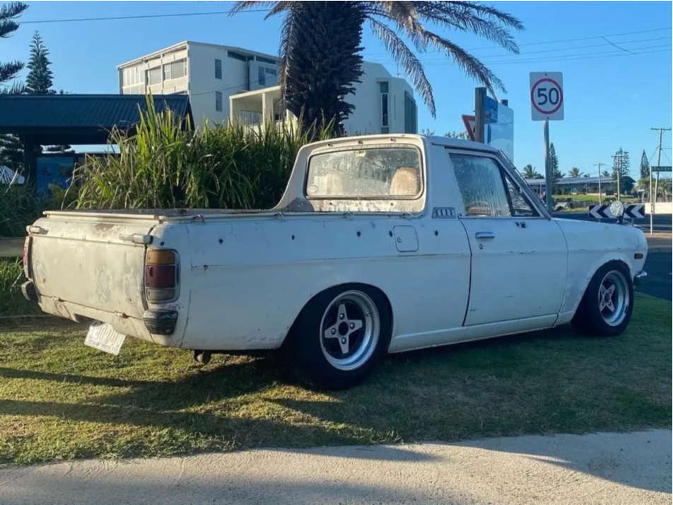 1994 Nissan 1200 Ute with 13x7 2 Hayashi Racing Command and 185/60R13 Nankang Ns-2r and Lowering ...