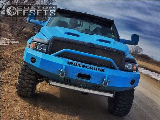 1999 Dodge Ram 2500 with 17x9 -19 Pro Comp Series 97 and 35/12.5R17 ...