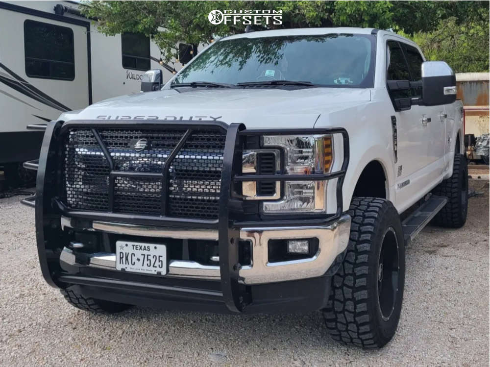 2019 Ford F-250 Super Duty with 20x10 -25 Vision Rocker and 35/12.5R20 ...
