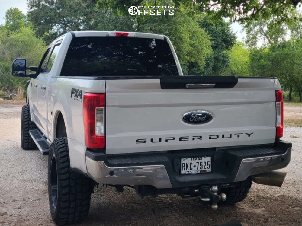 2019 Ford F-250 Super Duty with 20x10 -25 Vision Rocker and 35/12.5R20 ...