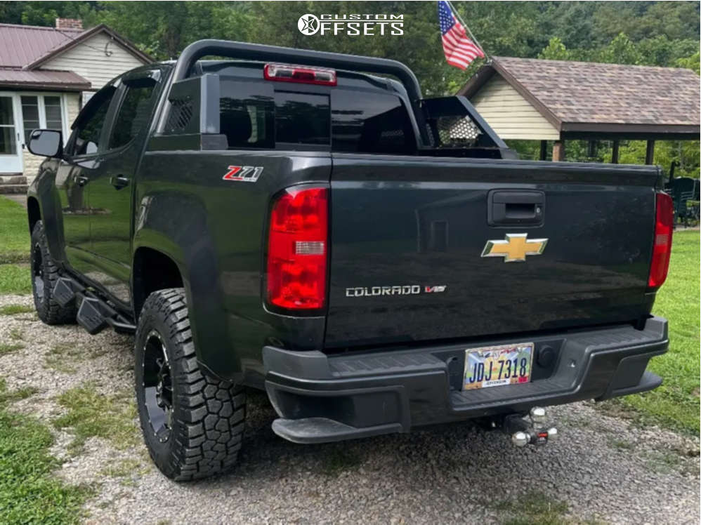 2018 Chevrolet Colorado with 17x9 18 Alloy Ion 141 and 265/70R17 Cooper ...