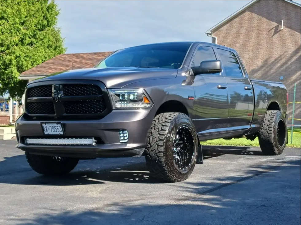 2018 Ram 1500 with 20x12 -51 Vision Brawl and 35/12.5R20 Toyo Tires ...