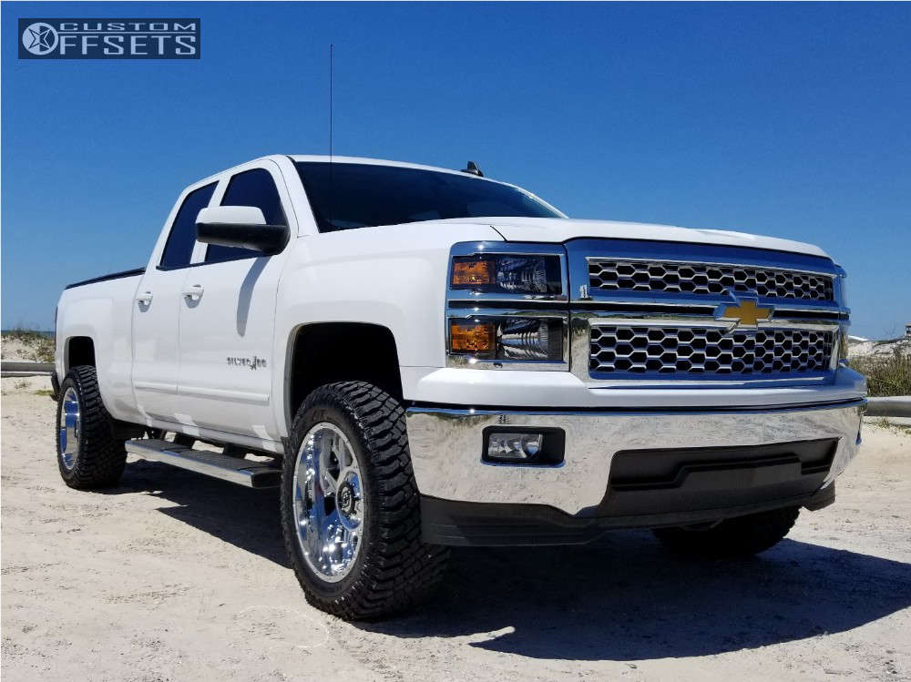 2015 Chevrolet Silverado 1500 with 20x10 -25 Gear Off-Road Kickstand ...