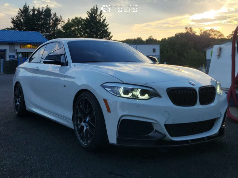 2019 BMW M240i XDrive with 18x8.5 35 Apex EC-7 and 225/40R18 Michelin ...