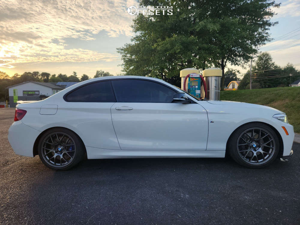 2019 BMW M240i XDrive with 18x8.5 35 Apex EC-7 and 225/40R18 Michelin ...