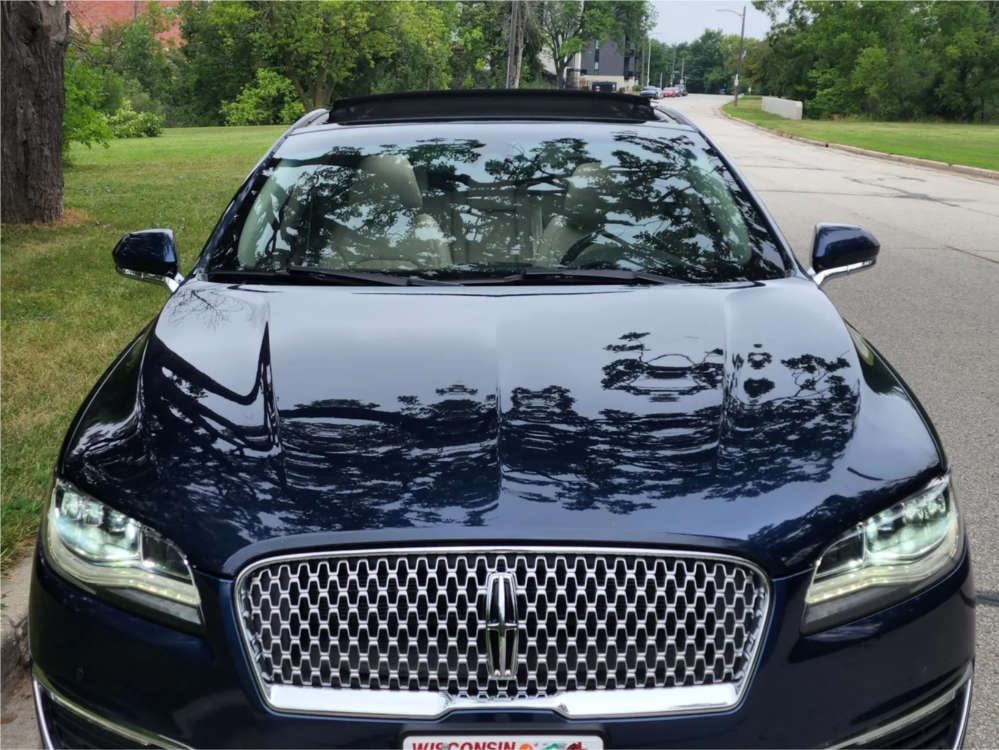 2017 Lincoln MKZ with 18x8.5 40 Option Lab R716 and 235/50R18 ...