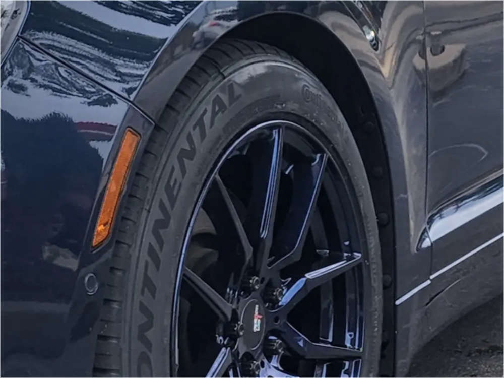 2017 Lincoln MKZ with 18x8.5 40 Option Lab R716 and 235/50R18 ...