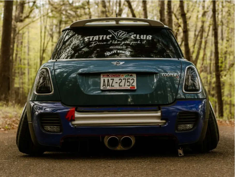 2010 Mini Cooper with 17x9.5 5 Rotiform Forged Cvt and 205/40R17 Toyo ...