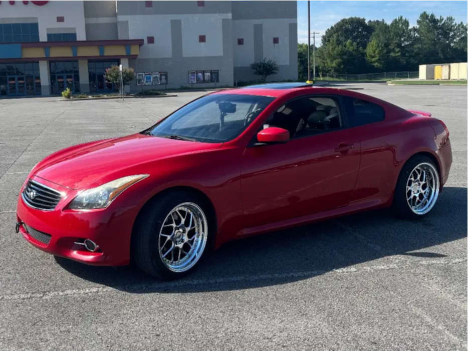 2013 INFINITI G37 with 19x9.5 15 Aodhan Ds01 and 235/40R19 Goodyear ...