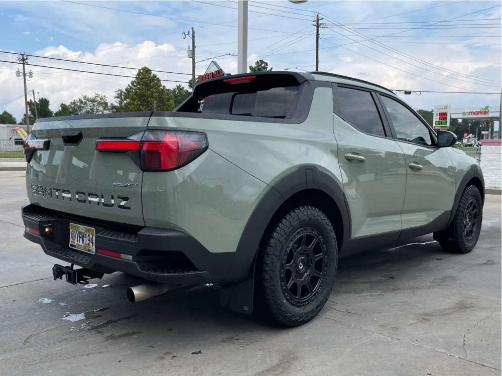 2022 Hyundai Santa Cruz with 18x8 35 Gear Off-Road Sector-c and 265 ...