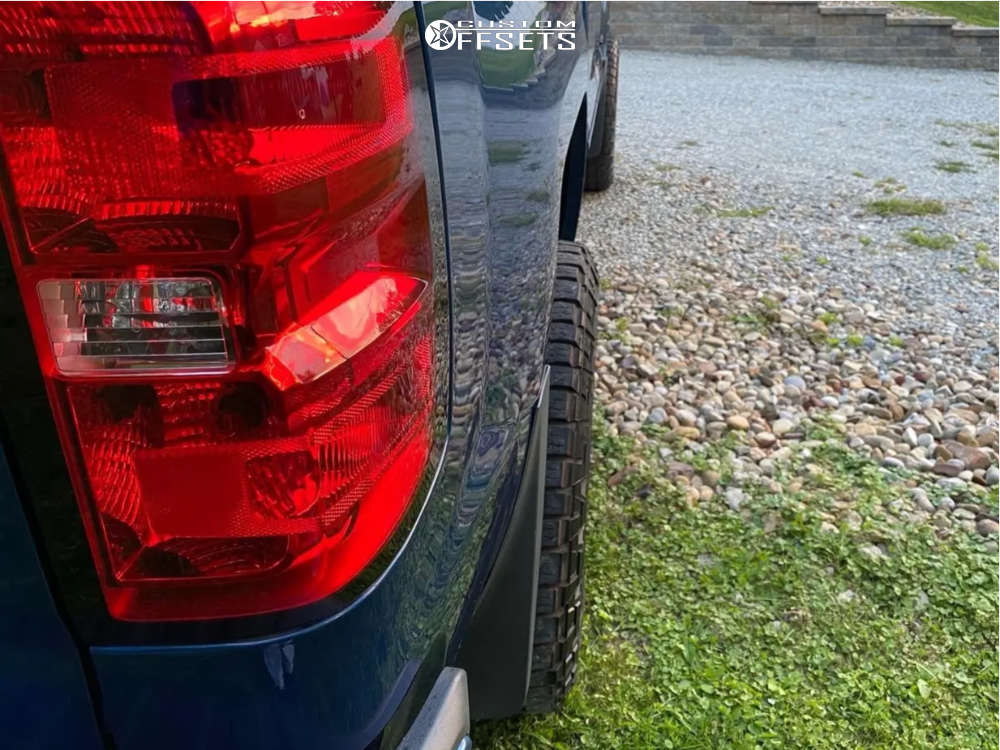 Wheel Offset 2017 Chevrolet Silverado 1500 Super