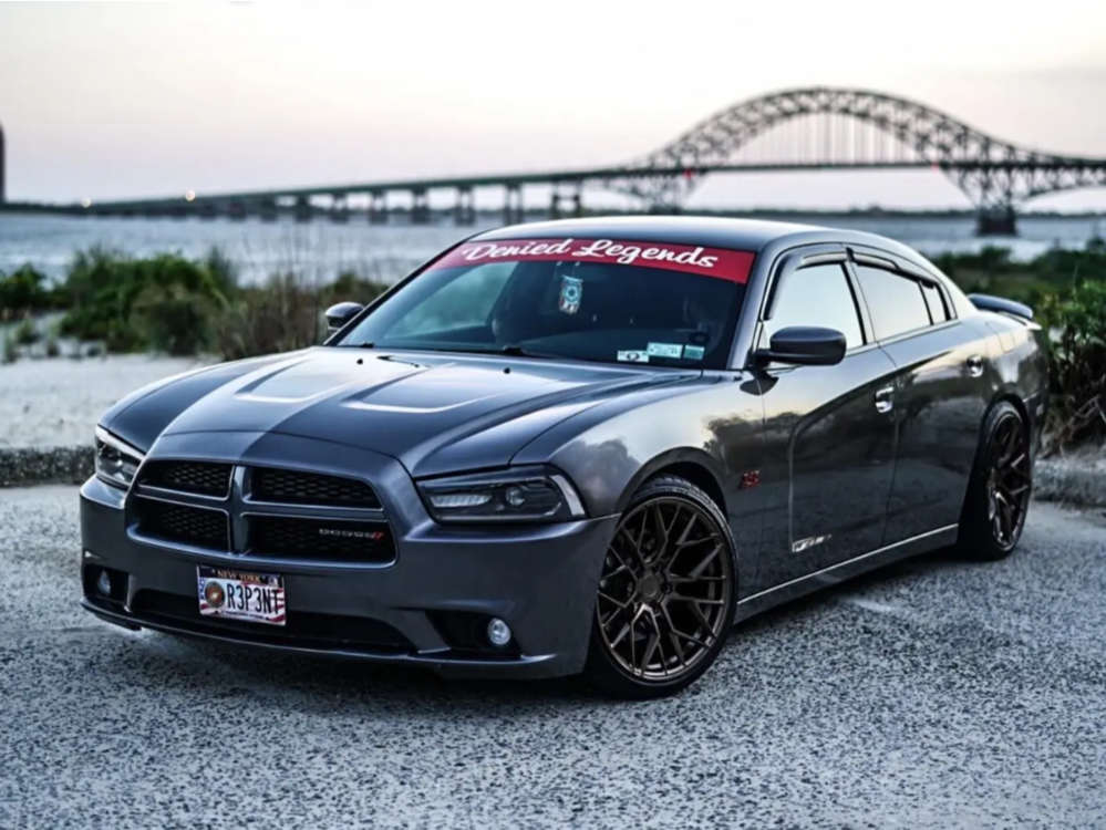 2014 Dodge Charger with 20x10 30 Variant Radon and 255/35R20 Delinte D7 ...