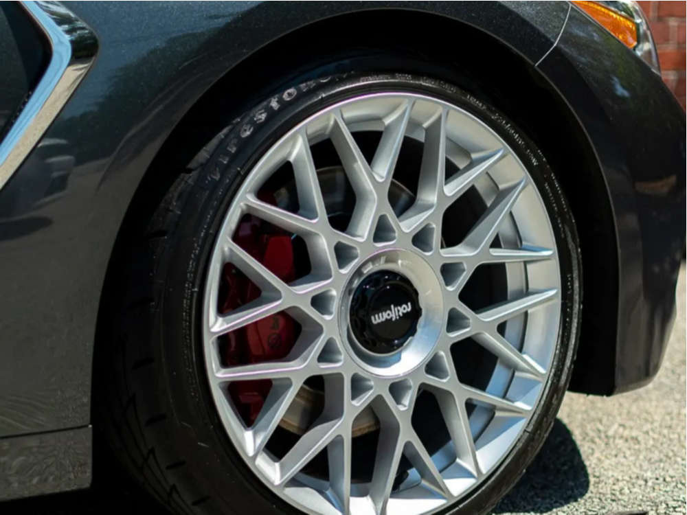 2019 Genesis G70 with 19x8.5 35 Rotiform Blq-c and 225/40R19 Firestone ...