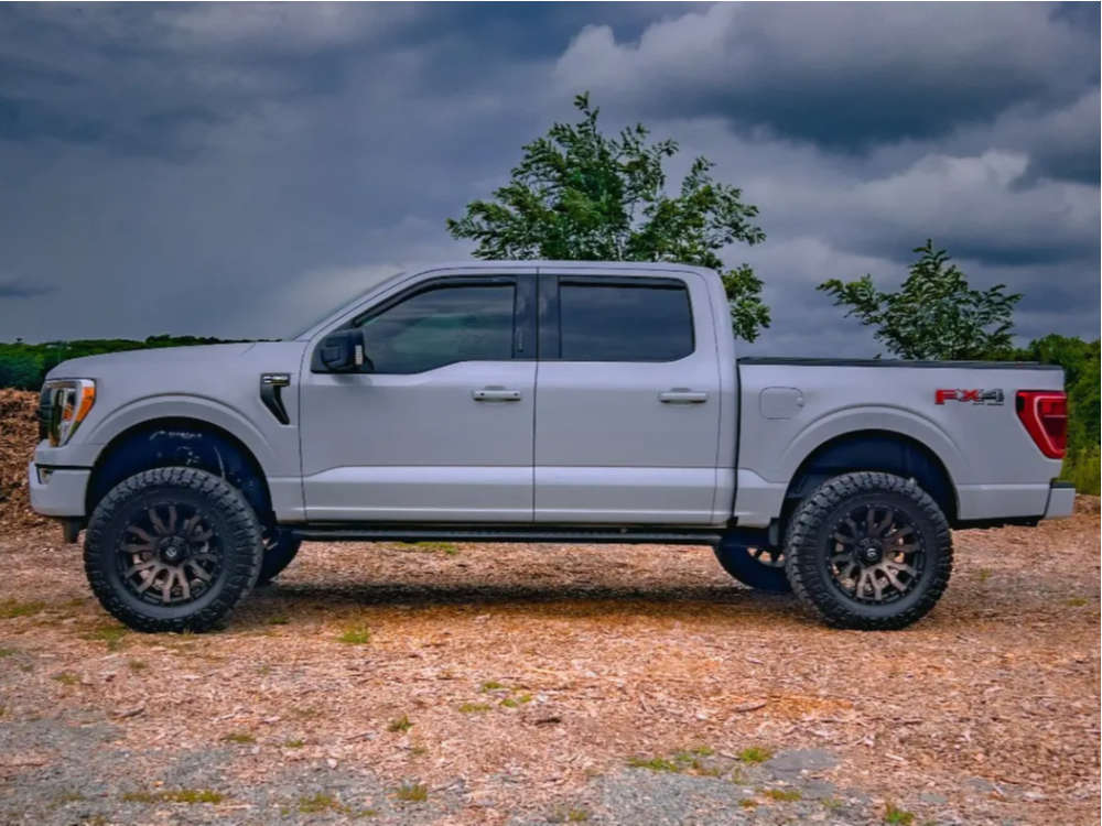 2022 Ford F-150 with 20x9 1 Fuel Blitz and 35/12.5R20 Nitto Ridge ...