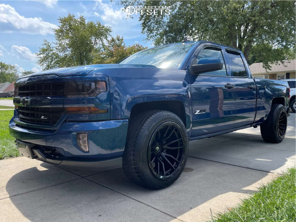 2016 Chevrolet Silverado 1500 with 22x12 -44 Fuel Rebel and 305/45R22 Lionhart Lh-ten and ...