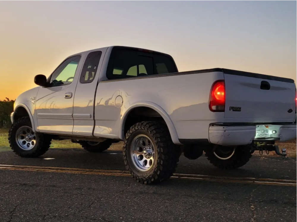 1999 Ford F-150 with 17x9 0 Alloy Ion 171 and 33/12.5R17 Gladiator ...